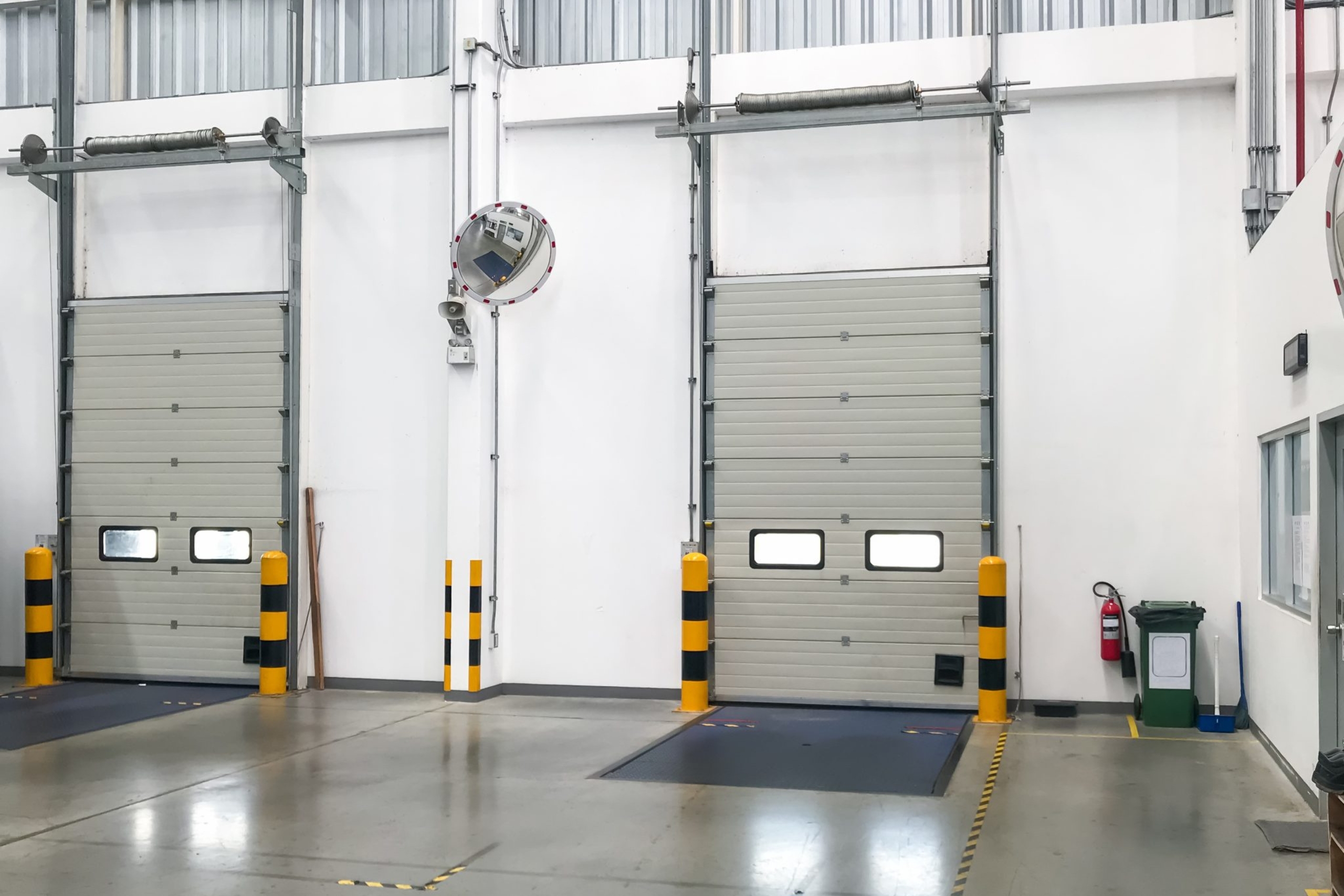 Maximizing Efficiency: The Crucial Role of Commercial Overhead Doors in ...